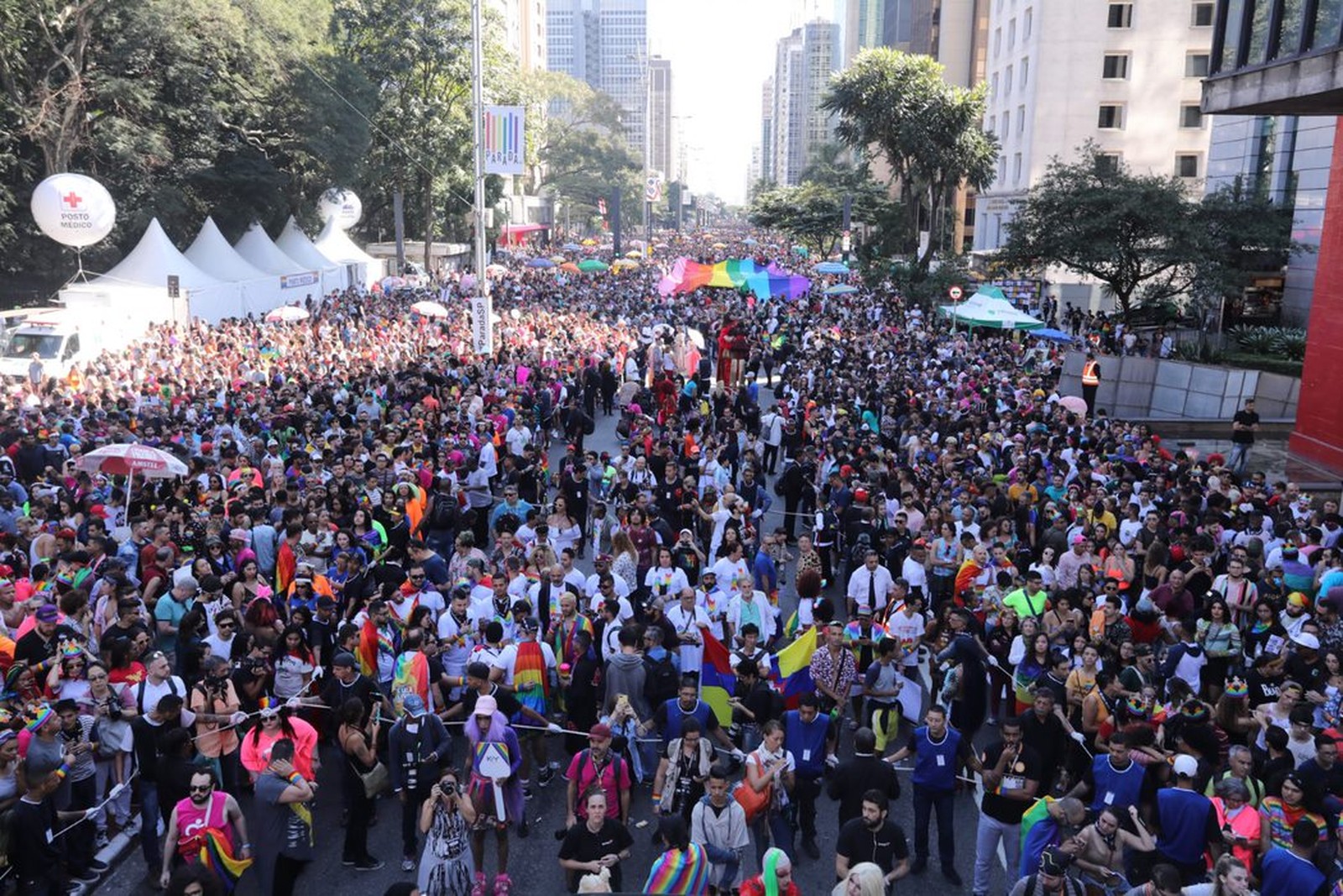Case 23ª Parada LGBT de SP | Power Brasil Geradores